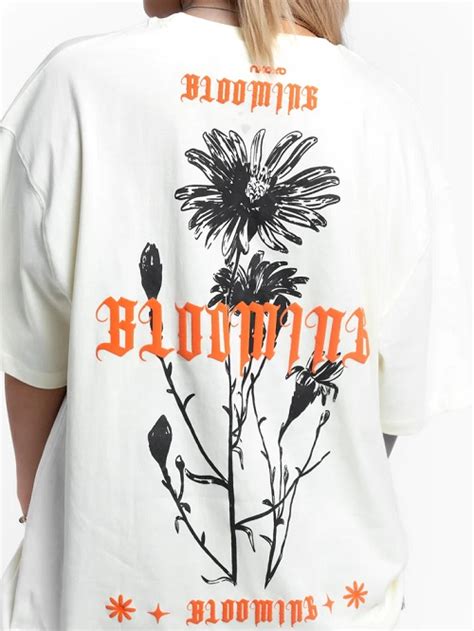 Start Of The Season Sale Get Up To 50 Off On Oversized Or Baggy T