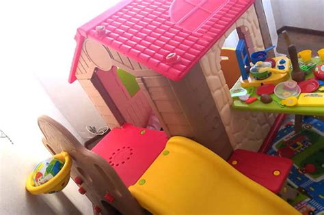 Що подарувати дитині на 1 рік ідеї подарунків для хлопчиків і дівчаток Київська лікарня