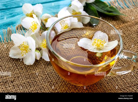 Jasmine tea hi-res stock photography and images - Alamy