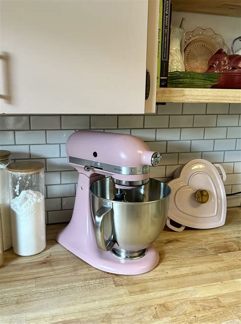Kitchenaid Artisan Series 5 Quart Tilt Head Stand Mixer Ksm150ps