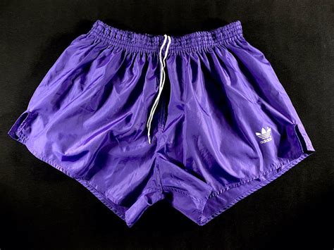 【傷や汚れあり】レア80s Adidas 西ドイツ製 ポリアミド サッカー ショートパンツ D8 紫 ヴィンテージ ナイロン 短パン