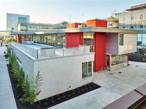 UBC Engineering Student Centre SABMag