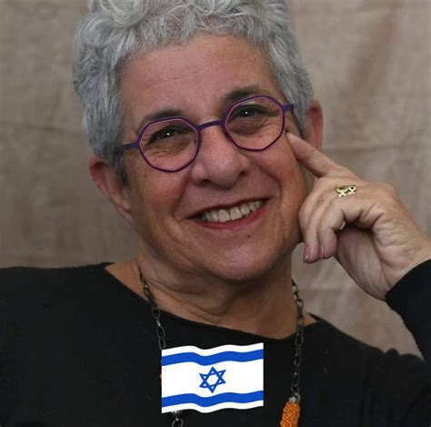 חנה לקס
