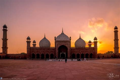 Badshahi Mosque Wallpapers Wallpaper Cave