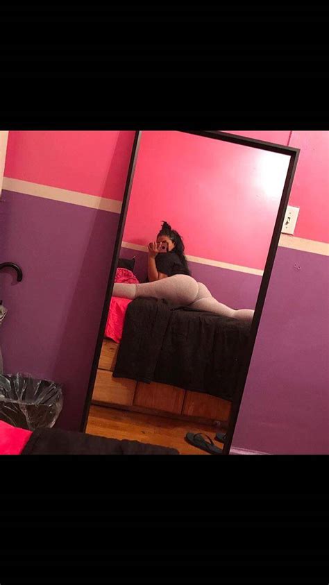 Split 🍑 Scrolller