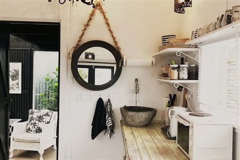 The Black Blonde Bach Tiny Homes In New Zealand