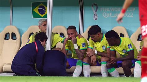 WM 2022 Neymar Weint Nach Auswechslung Gegen Serbien