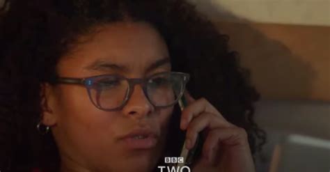 Ness In Too Close Actress Thalissa Teixeira Starred In Trigonometry