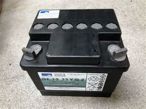 Batteri og oplader til el scooter Læs om scooter batteri her på siden