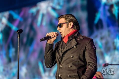 Нова Генерация с двучасов концерт на 21 април в София Концерт София Бандо