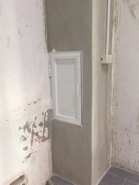 บานช่องเซอร์วิส Alumaker By ส มงคล กระจก อลูมิเนียม