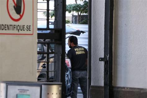 Oito São Presos Em Ação Contra Maior Milícia Do Rio Todo Dia
