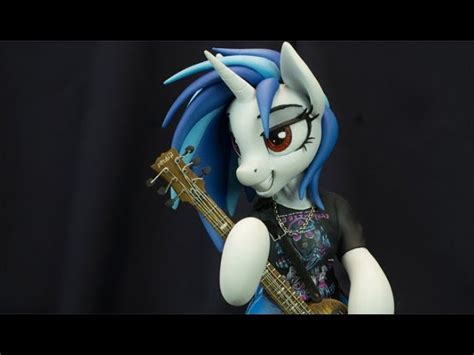 Vinyl Scratch R63