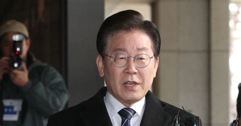 한 달 새 3번 검찰 출석한 이재명···‘대장동 2차 조사 들어가며 “회술레 소환·정적 죽이기 칼춤”