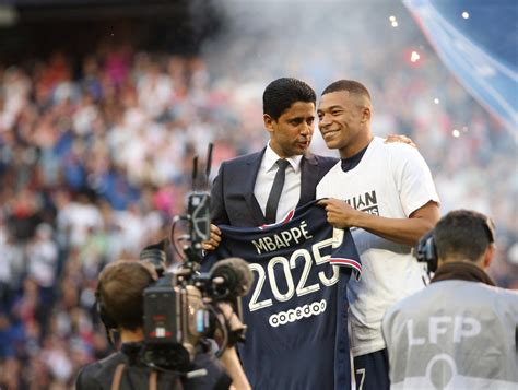Mbappé Reste Au Psg Nasser Al Khelaïfi Dissipe Les Doutes Sur L