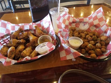 Smitty S Wings Sistrunk Fort Lauderdale FL USA