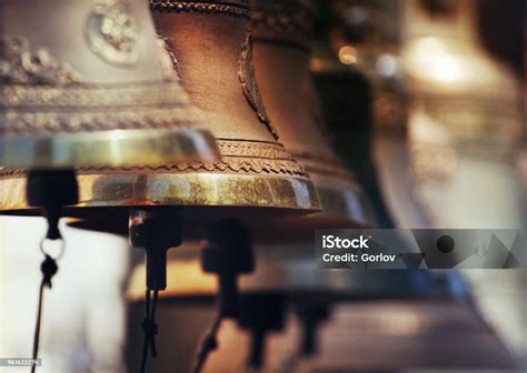 Lonceng Gereja Menara Moskow Foto Stok Unduh Gambar Sekarang Lonceng Gereja Berwarna