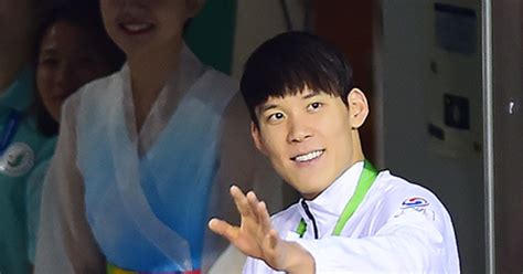 인천ag 박태환 퇴장하는 순간까지도 팬들을 향해 인사 포토