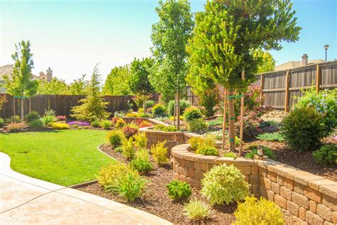 Backyard Retaining Wall Executive Care Inc