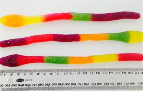 Killer Python Downsize How The New And Old Lollies Measure