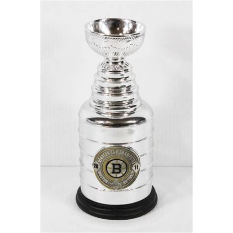 Replica Stanley Cup Champions Boston Bruins 2011