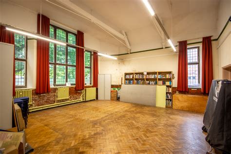 Room 15 Strutts Community Centre