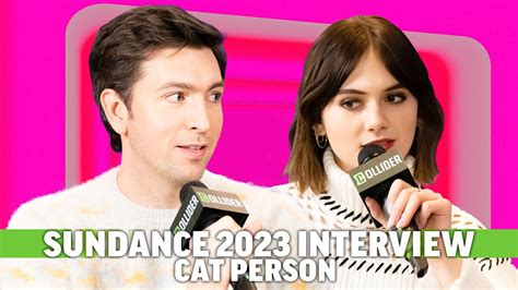 Cat Person Emilia Jones And Nicholas Braun Discuss Filming The Bad Kiss