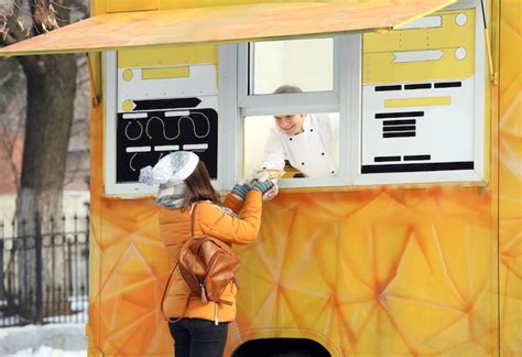 Imágenes De Camion Comida Movil Descarga Gratuita En Freepik