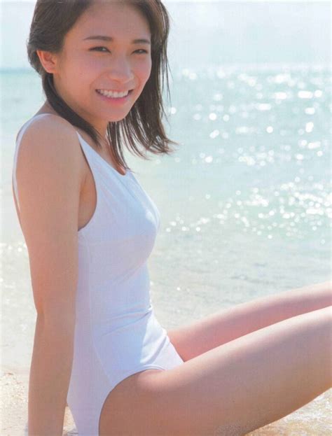 秋元真夏の足画像56枚まとめ！生足や足裏がエロすぎてヤバい 生足・足裏画像まとめ