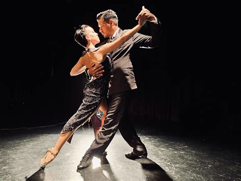 Danza Vive El Encanto Argentino Con Una Noche Maravillosa Al Ritmo De