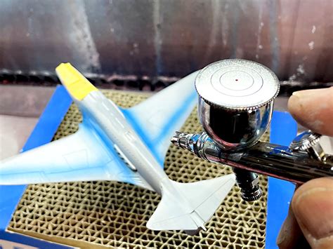機体色のブルーに悩み結局、調色することに【達人のプラモ術＜ブガッティ100pエアレーサー＞】 ＆gp