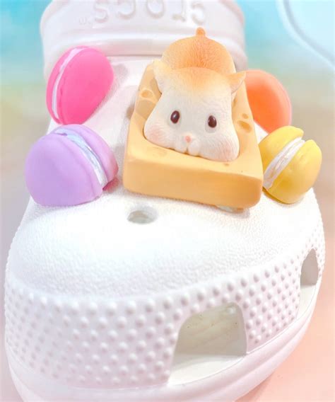 [서비스맛집]마카롱 치즈 고양이 신발 파츠 참 세트 5pcs 신발 꾸미기 맛집 에이블리