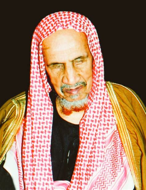 1 كان د ناصر الزهراني إماماً لمسجد الشيخ عبد العزيز بن باز رحمه الله