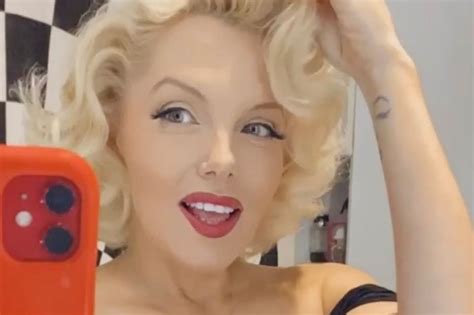 Suzie Kennedy Twitter Instagram Facebook Linktree