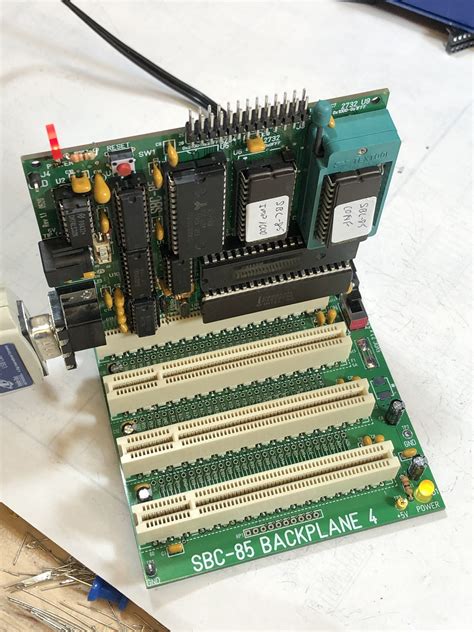 SBC 85 Backplane 4 Bits Of The Golden Age