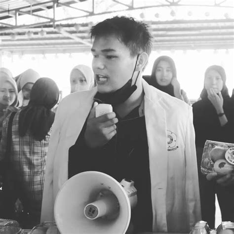 Rey Reys1311 • Threads Say More