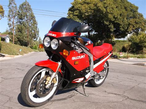 1988 Suzuki Gsx R 1100 J Model 1987 1986