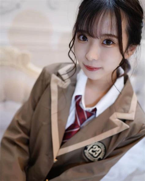 天音ゆいさんのインスタグラム写真 天音ゆいinstagram「やっぱ制服だな〜 天音ゆい アイドル コスプレ 女子高生