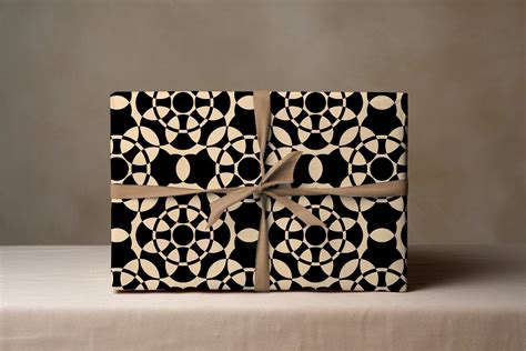 Black Geometric Mozaic Design Cuts