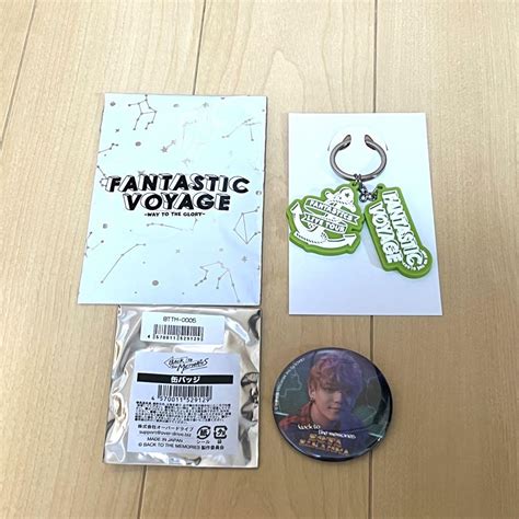 Fantastics 中島颯太 ラバーキーホルダー 缶バッジ By メルカリ