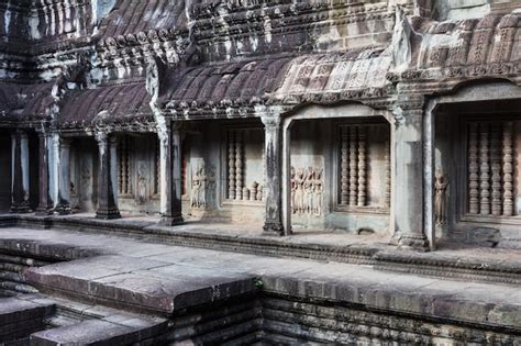 Templo das ruínas de Angkor Wat Foto Premium