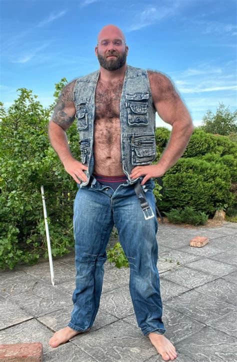 Gerald Gschiel Gschielgerald Thehumanbear On IG Tumbex