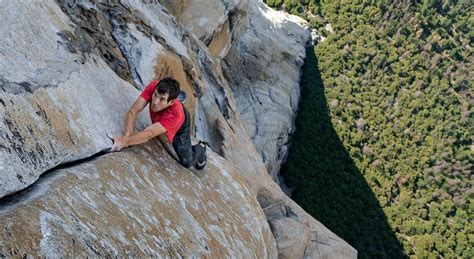 Know The Adventurous Life Of American Rock Climber Alex Honnold 1 Min