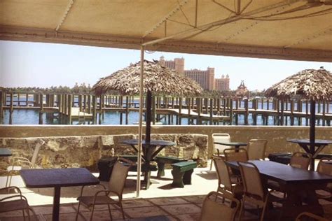 Unwind In Paradise Nassaus Most Chill Waterfront Restaurants And Bars 2016 Waterfront