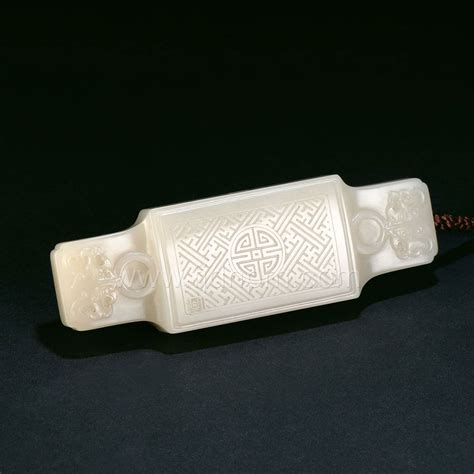 芙蓉石《镇纸》 寿山石把玩、雕件专场 福建东南2011秋季艺术品拍卖会 拍賣結果 福建东南拍卖有限公司