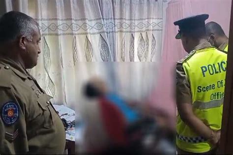 උසස් පෙළ සිසුවෙක් නිවසෙදී වෙඩිතබා ගනී
