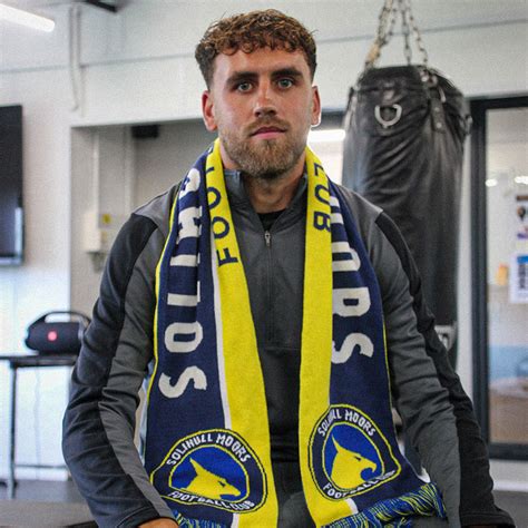 Football Solihull Moors Sign Attacking Midfielder Stevenson From