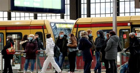 Al Menos Dos Muertos En Un Ataque Con Cuchillo En Un Tren En Alemania