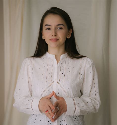 Психолог Мария Движкова