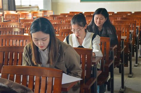 我院顺利完成2023级国际商务专业硕士研究生复试工作 经济与管理学院